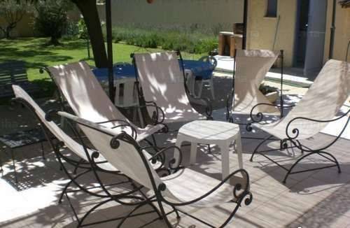 Chaise chilienne : vous adorerez la tendance farniente ! | Jardindeco.com