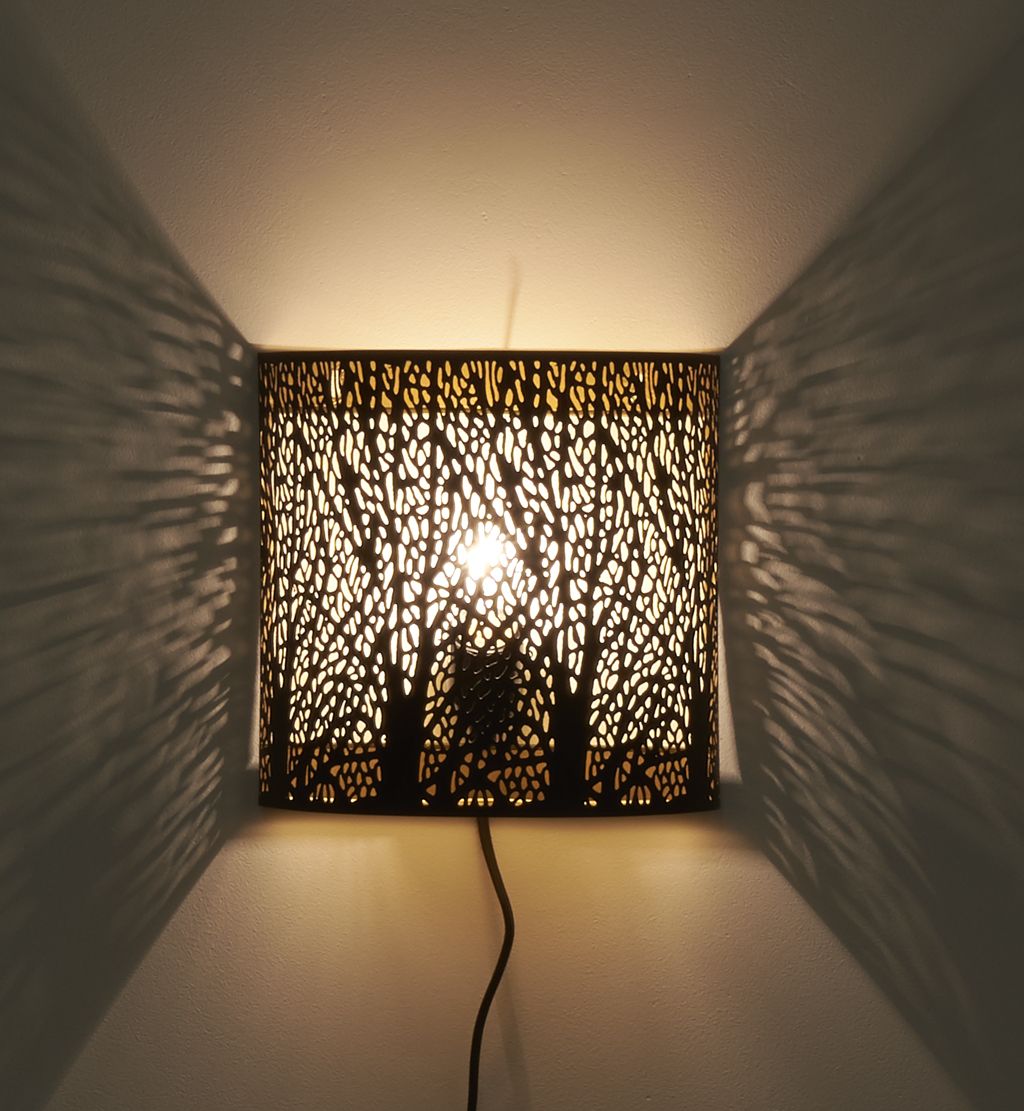 Applique murale en métal noir design finition dorée - AUBRY GASPARD