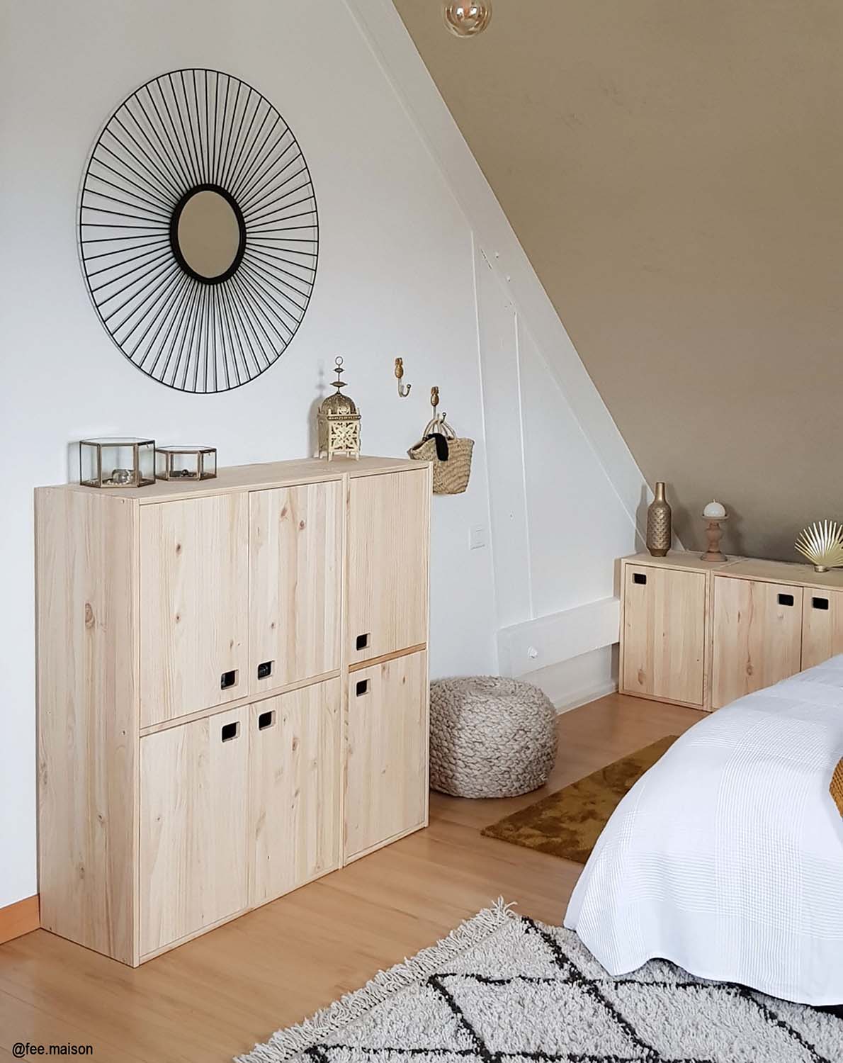 Armoire en pin brut 1 porte 2 tablettes dinamic