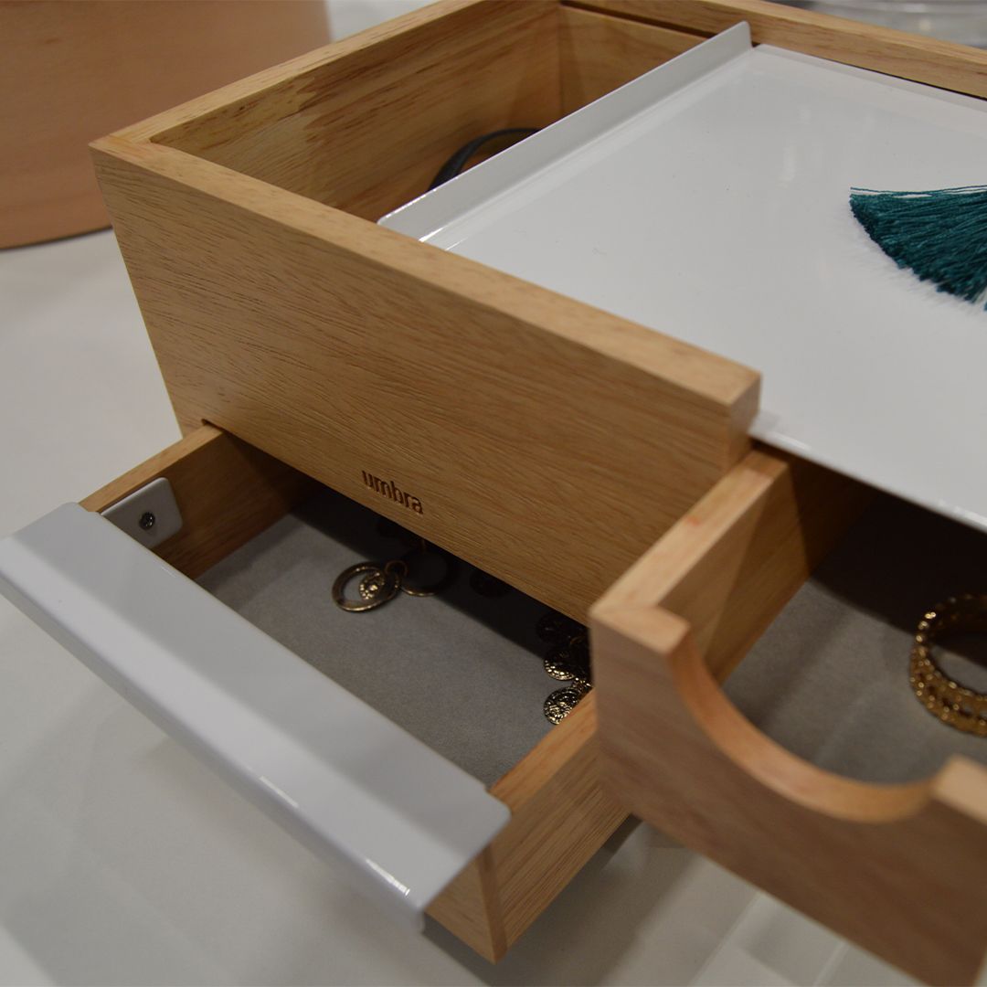 Boite à bijoux tiroir secret stowit (bois clair)