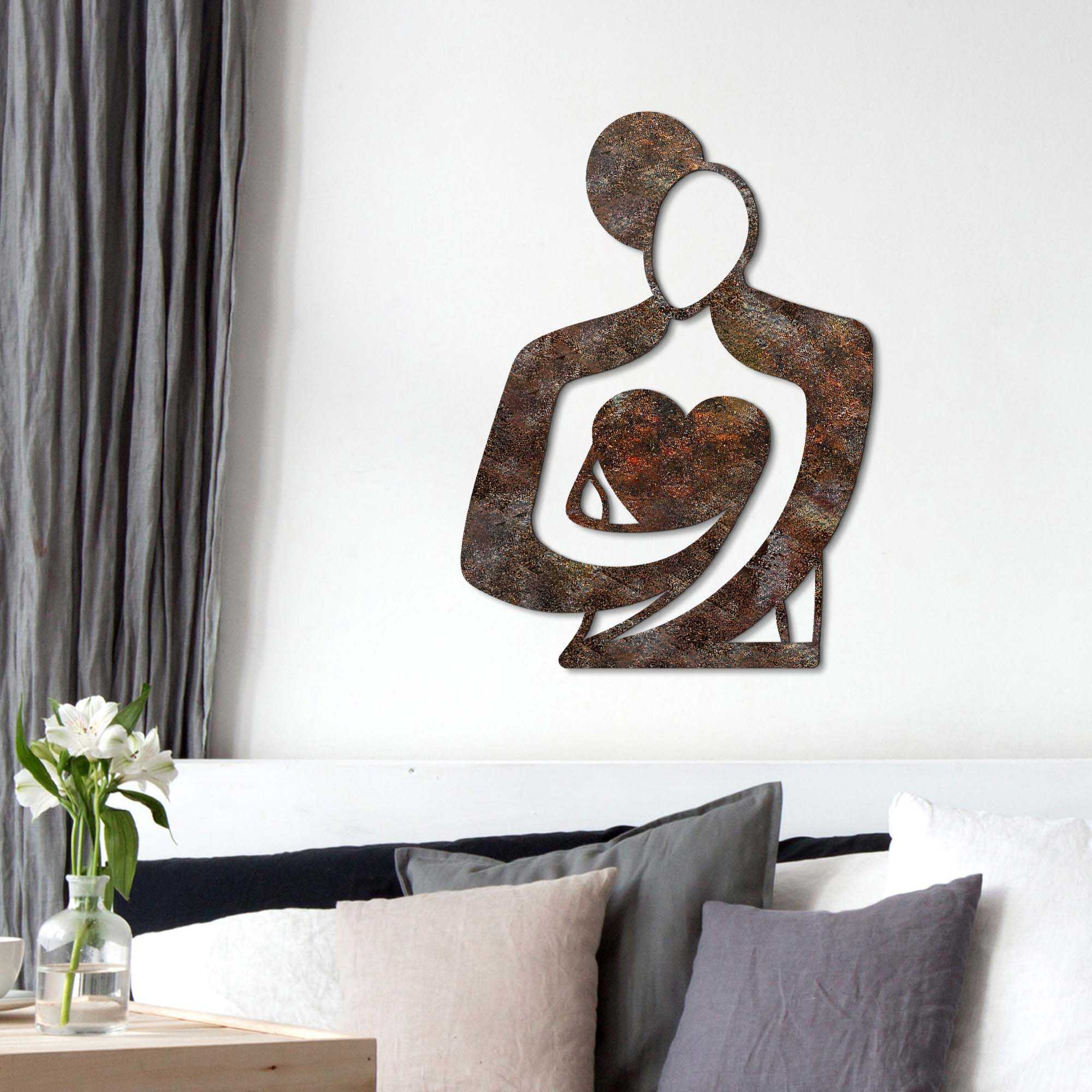 Décoration murale en métal rusty hug 52 x 70 cm