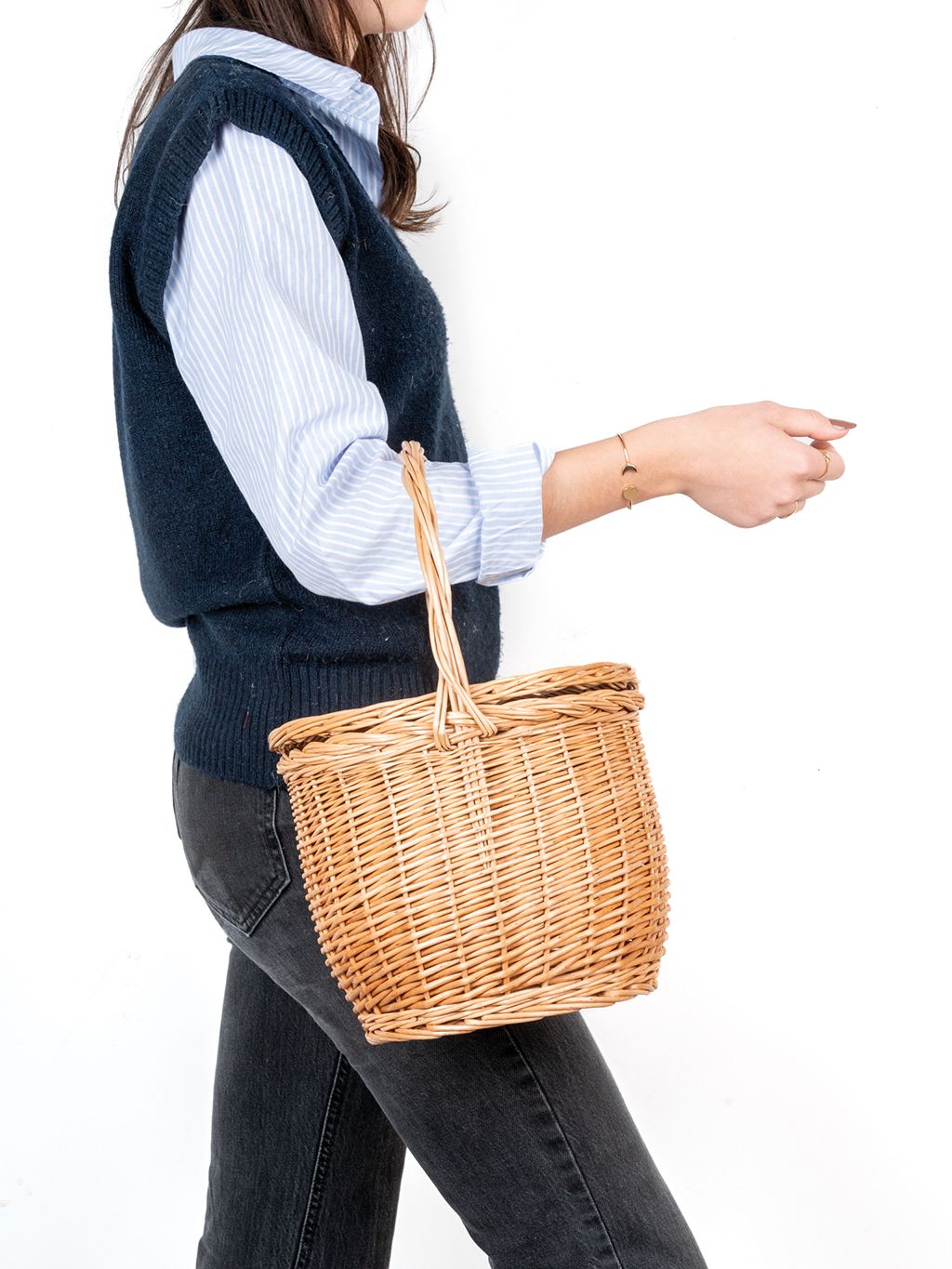 Panier à couvercle pivotant en osier clair