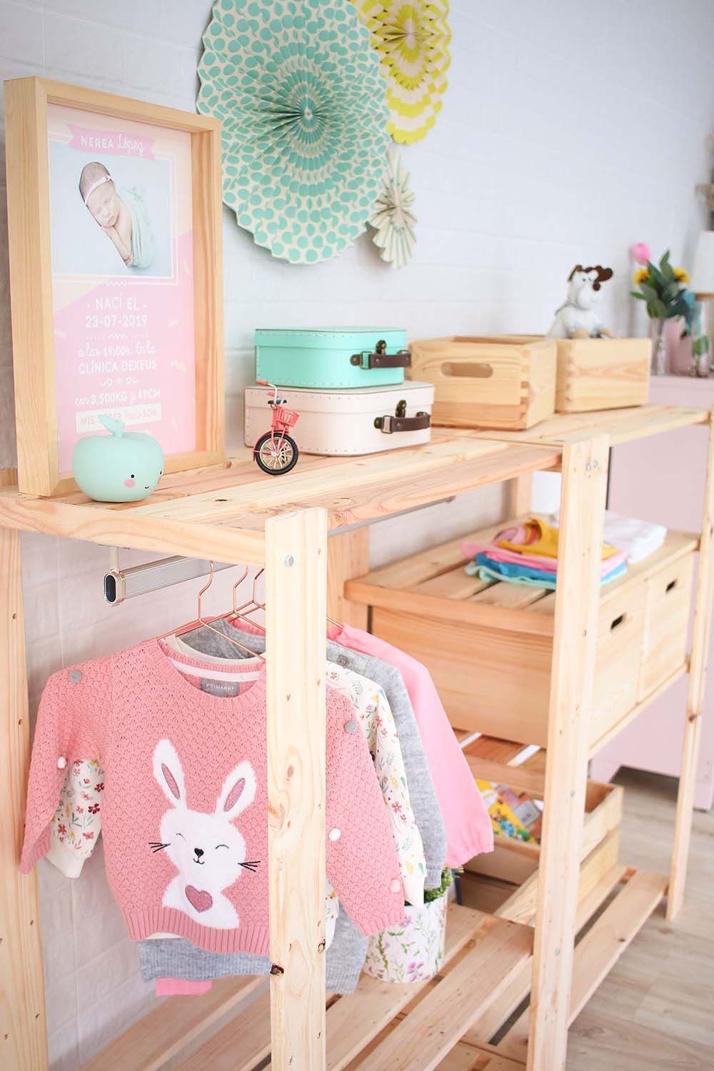 Penderie en pin massif evolution (hauteur 111 cm)