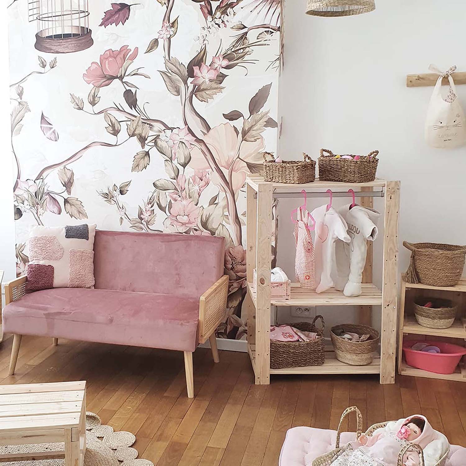 Penderie en pin massif evolution (hauteur 111 cm)