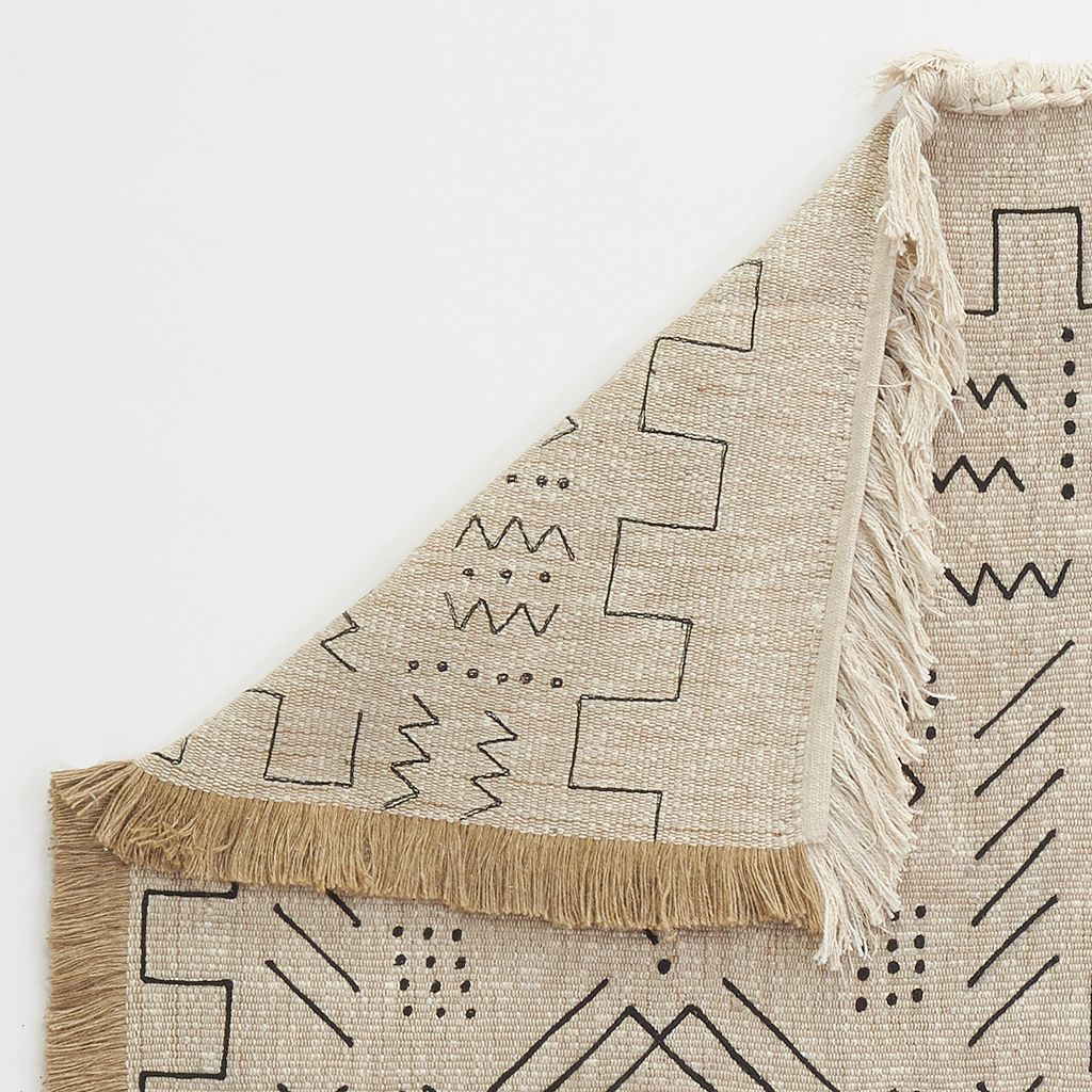 Tapis ethnique à franges en jute et coton brodé - AUBRY GASPARD